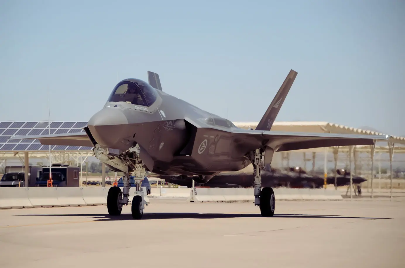Who Makes The F-35? - Planenerd